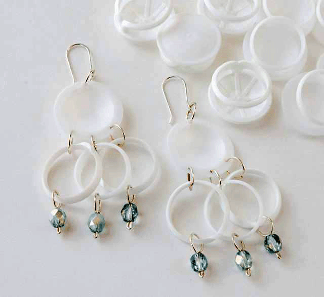 Reusing Plastic Pull Tabs – ecogreenlove